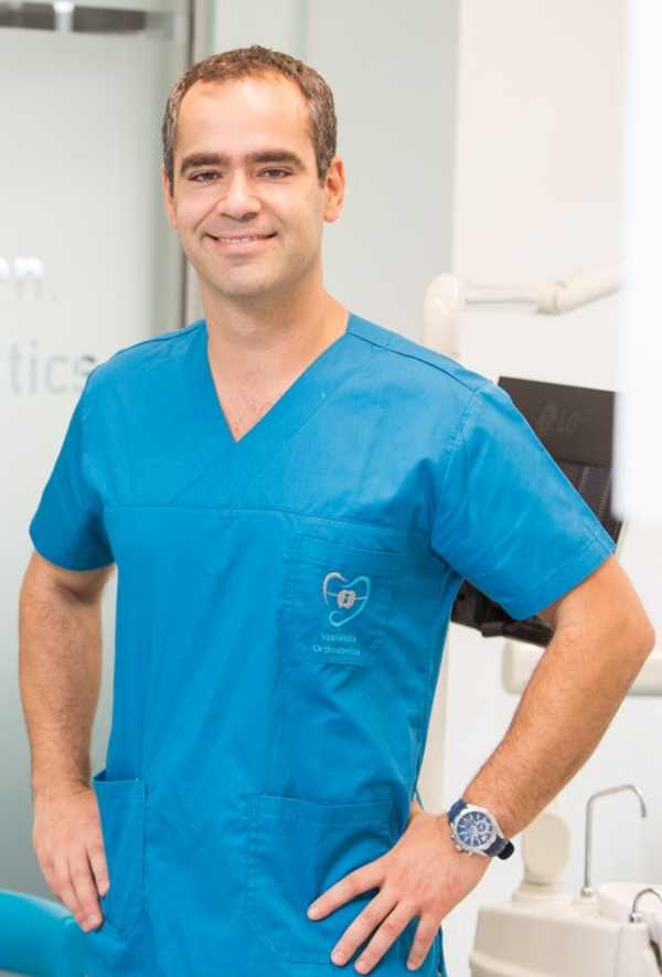 Ορθοδοντικός Θεσσαλονίκη - Στρατιωτικός Ορθοδοντικός - ΒΑΣΙΛΕΙΑΔΗΣ Α ...